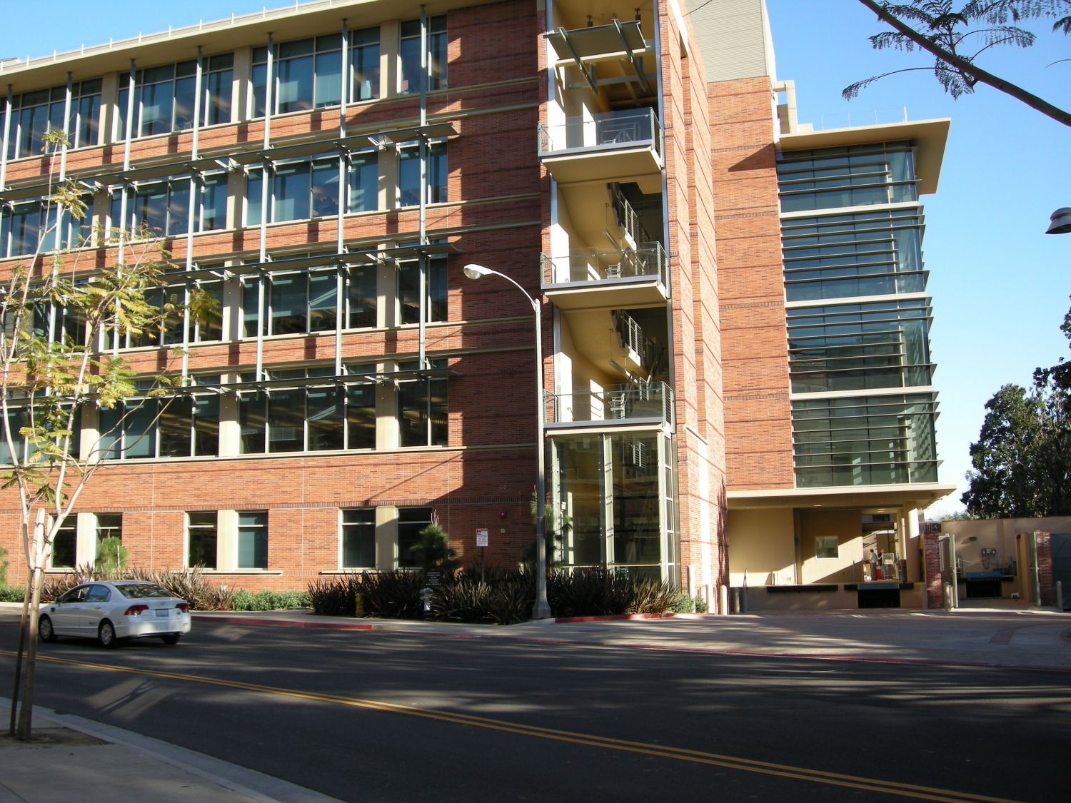 Building and Operations - Life Sciences Administration